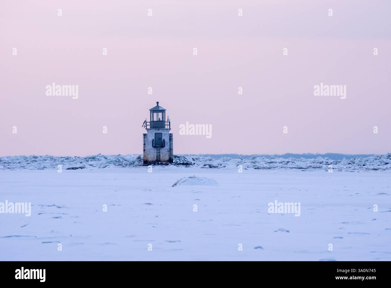 In winter, the frozen St Lawrence river at the level of the Saint ...