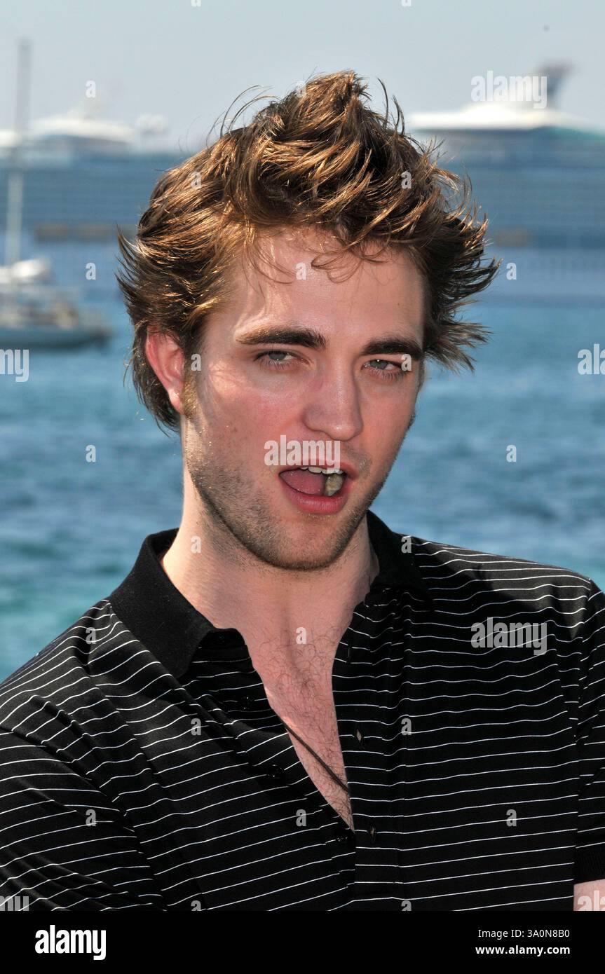 ROBERT PATTINSON.photocall on the Majestic Pier.62nd International ...