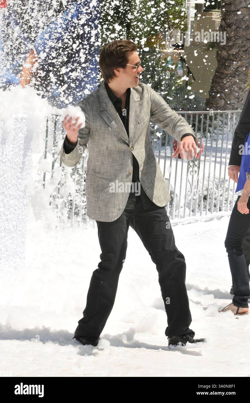 JIM CARREY.'A Christmas Carol' photocall.62nd International Cannes Film ...