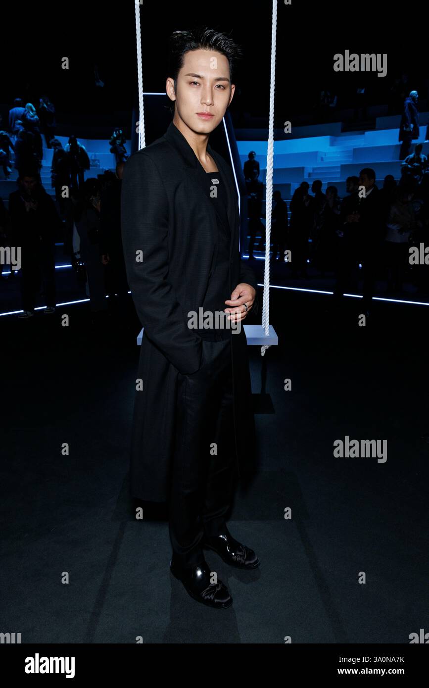 Paris, Frankreich. 04th Mar, 2025. Mingyu attends CHRISTIAN DIOR Autumn ...