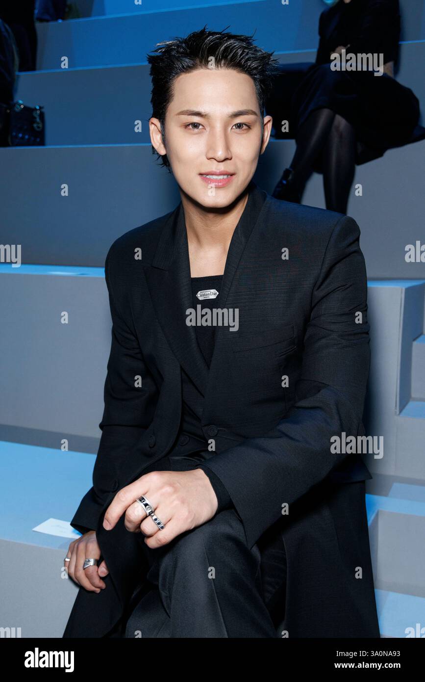 Paris, Frankreich. 04th Mar, 2025. Mingyu attends CHRISTIAN DIOR Autumn-Winter 2025 runway ...