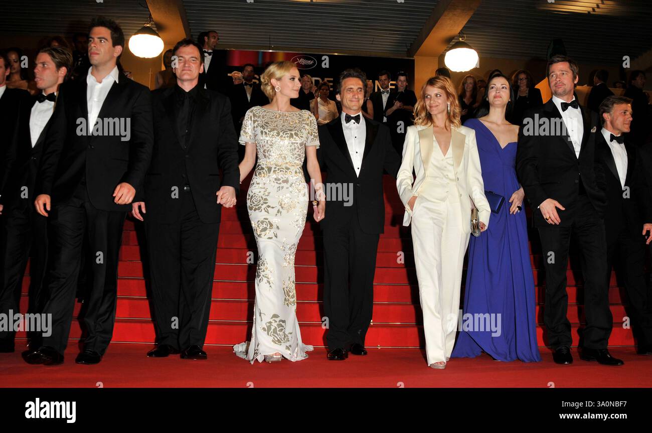 QUENTIN TARANTINO, DIANE KRUGER, LARWRENCE BENDER, MELANIE LAURENT ...