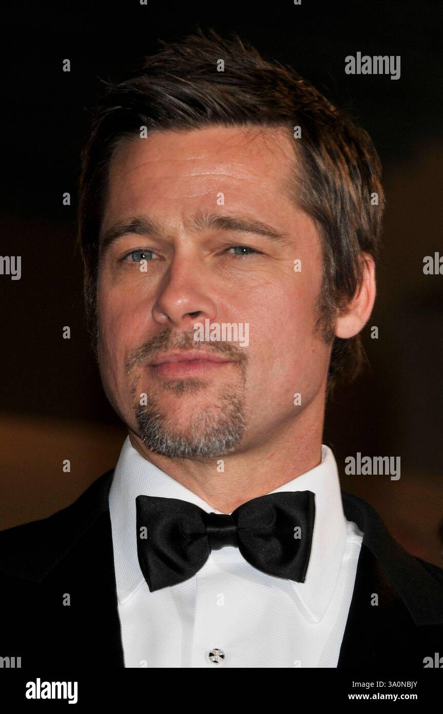 BRAD PITT .Leaving the premiere of "Inglorious Basterds" at the Grand ...
