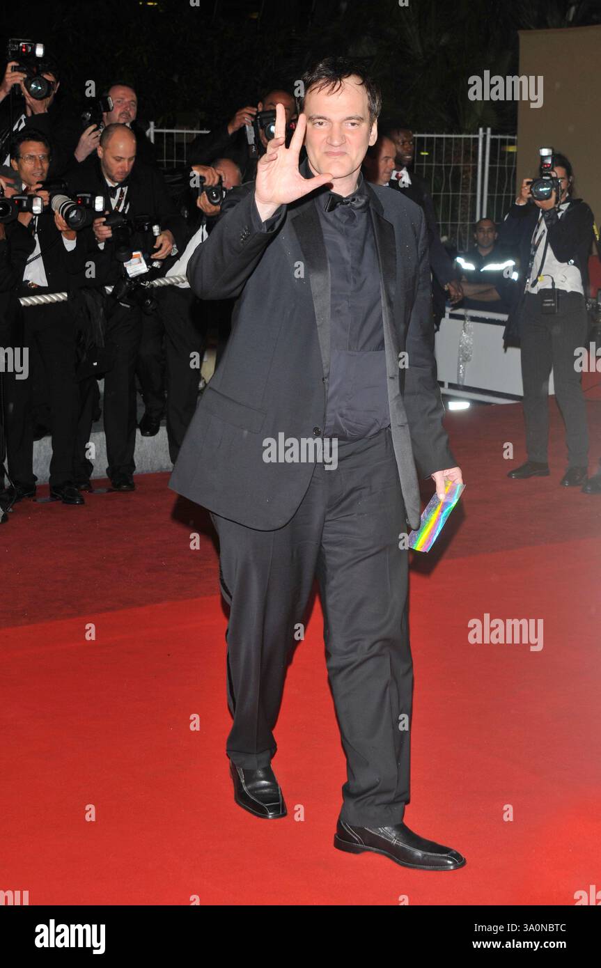 QUENTIN TARANTINO."Precious" premiere at the Grand Theatre Lumiere ...
