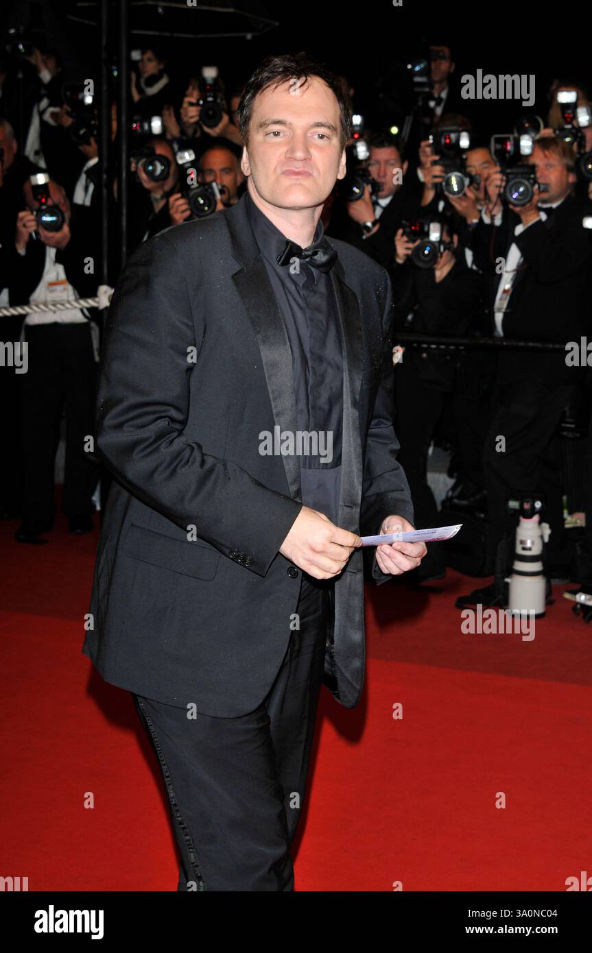 QUENTIN TARANTINO."Precious" premiere at the Grand Theatre Lumiere ...