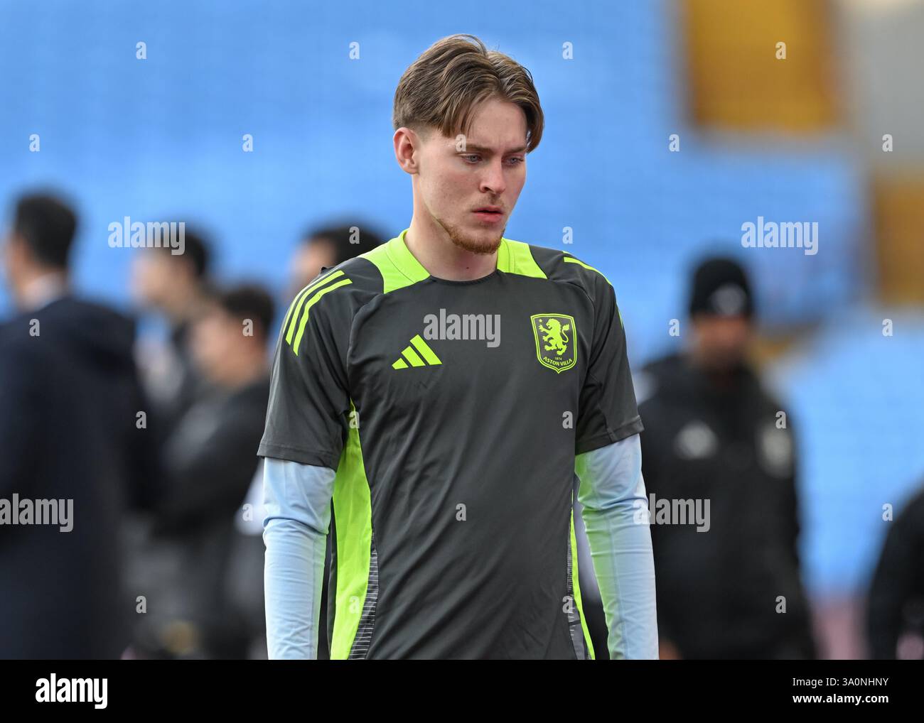 Cotcher hi-res stock photography and images - Alamy