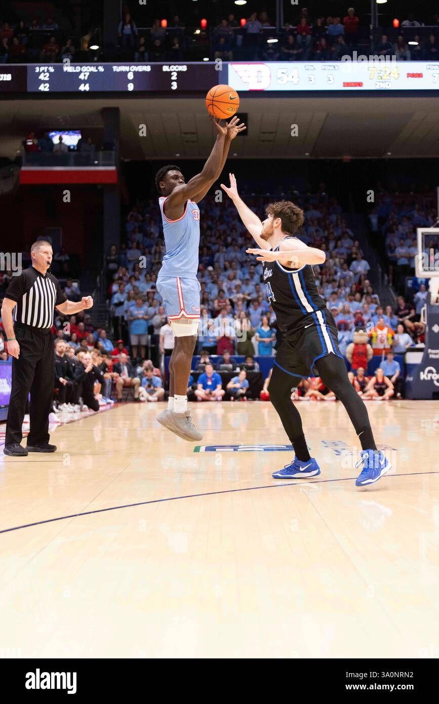DAYTON, OH - MARCH 04: Dayton Flyers Guard Enoch Cheeks (6) attempts a ...