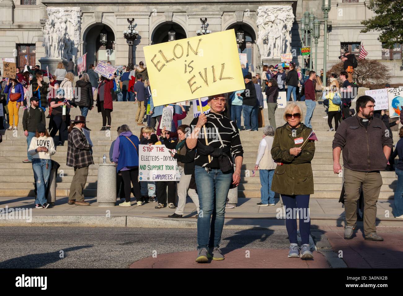 Harrisburg, United States. 04th Mar, 2025. People protesting the Donald ...