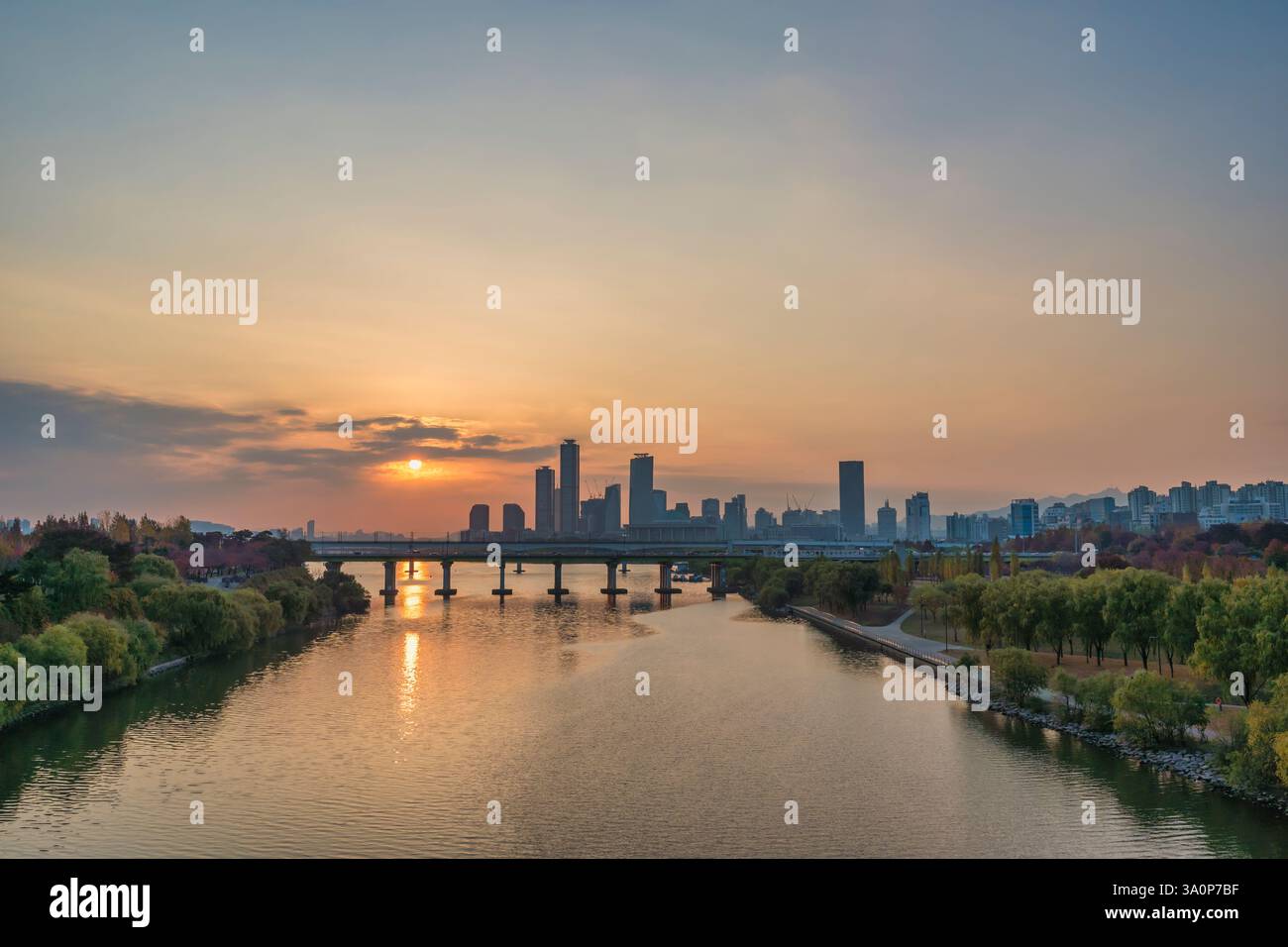 Seoul South Korea sunrise city skyline of skyscraper at Yeouido and Han ...