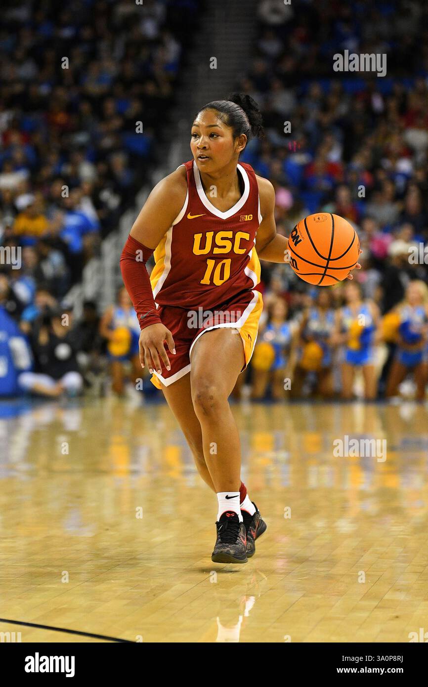 LOS ANGELES, CA - MARCH 01: USC Trojans guard Malia Samuels (10) during ...