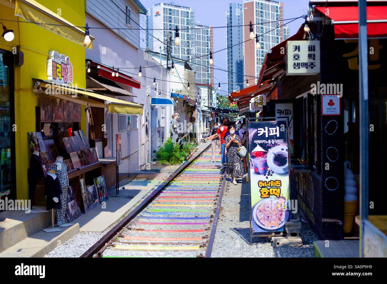 Gunsan, South Korea - May 28, 2021: A vibrant market scene at Gunsan ...