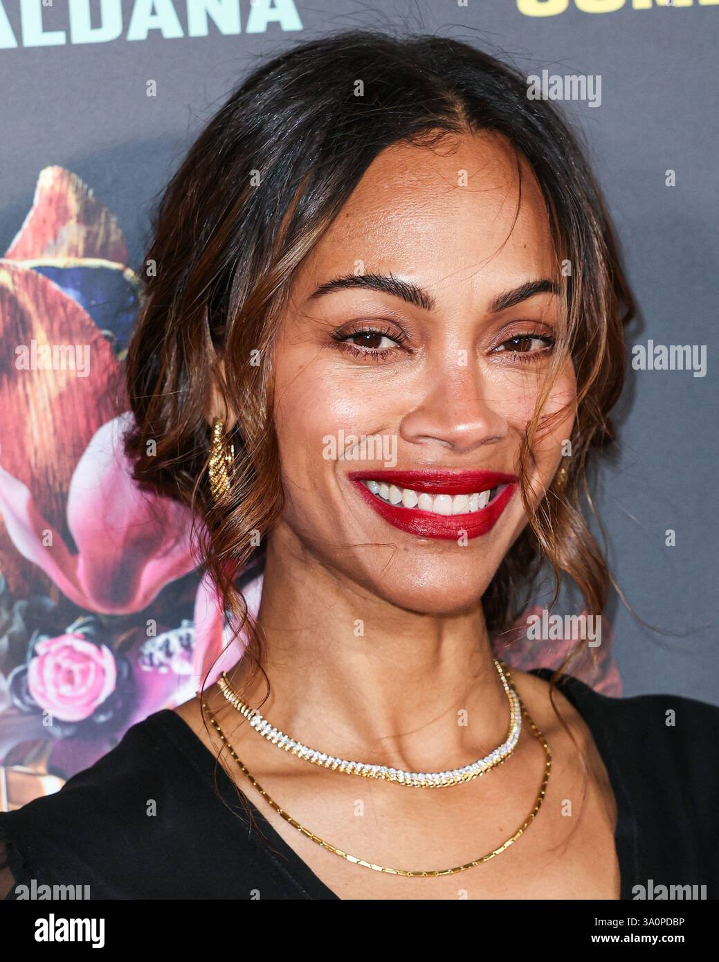 (FILE) Zoe Saldana wins Oscar for Best Actress In A Supporting Role for ...