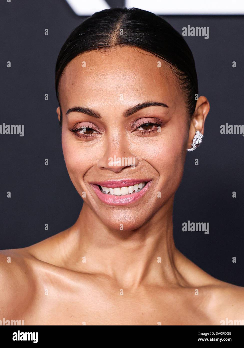 (FILE) Zoe Saldana wins Oscar for Best Actress In A Supporting Role for ...