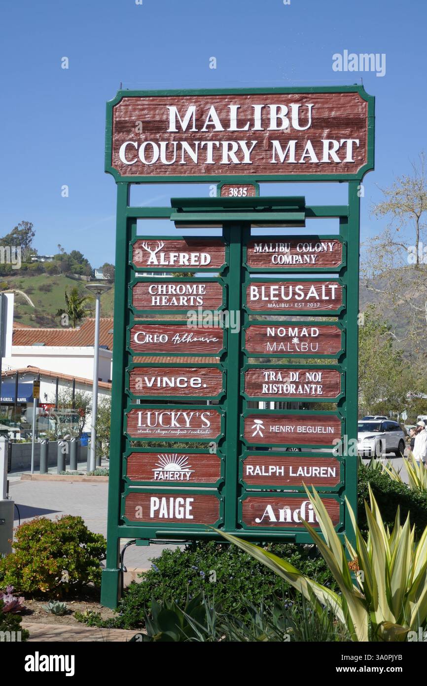Malibu, California, USA 4th March 2025 Malibu Country Mart at 3835 ...