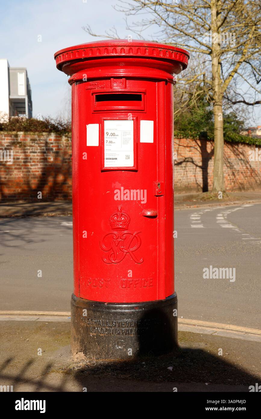 Red letter box, red post box, Cheltenham, Gloucestershire, England. - 4 ...