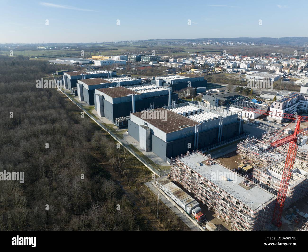 Data center building, Frankfurt 4, large scale computer and IT ...
