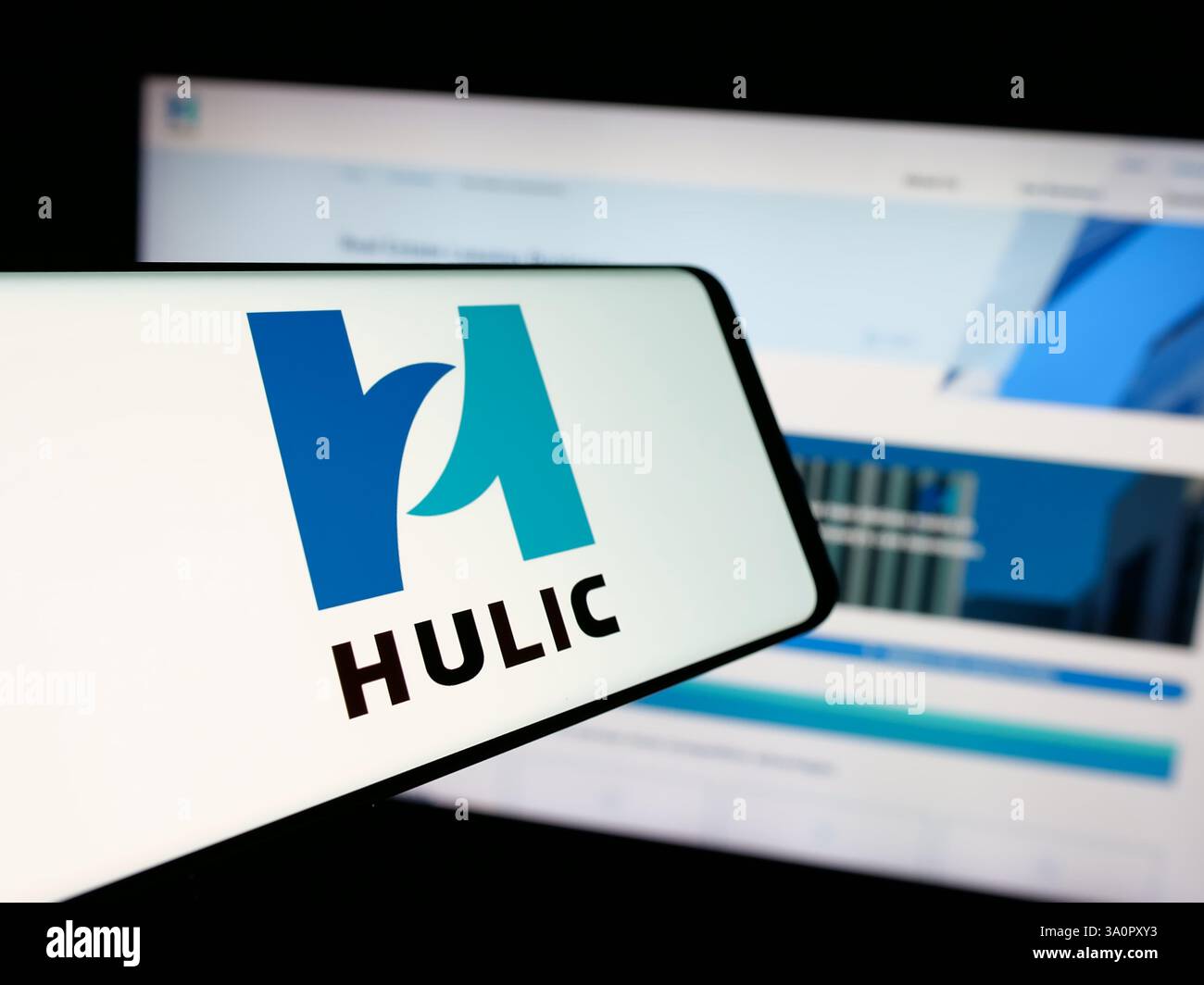 Germany. 04th Dec, 2024. In this photo illustration, a smartphone with ...