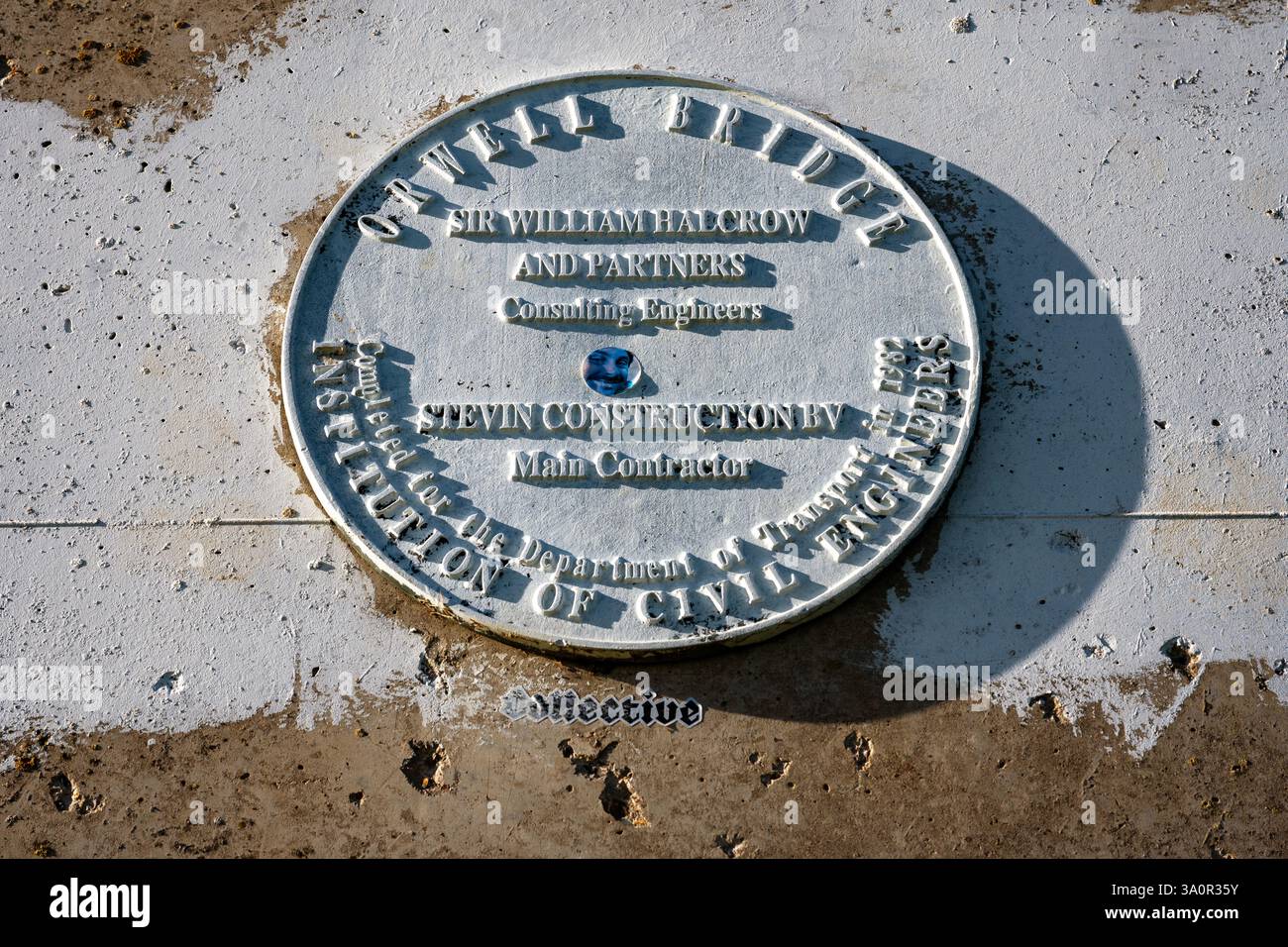 Orwell bridge construction 1982 hi-res stock photography and images - Alamy