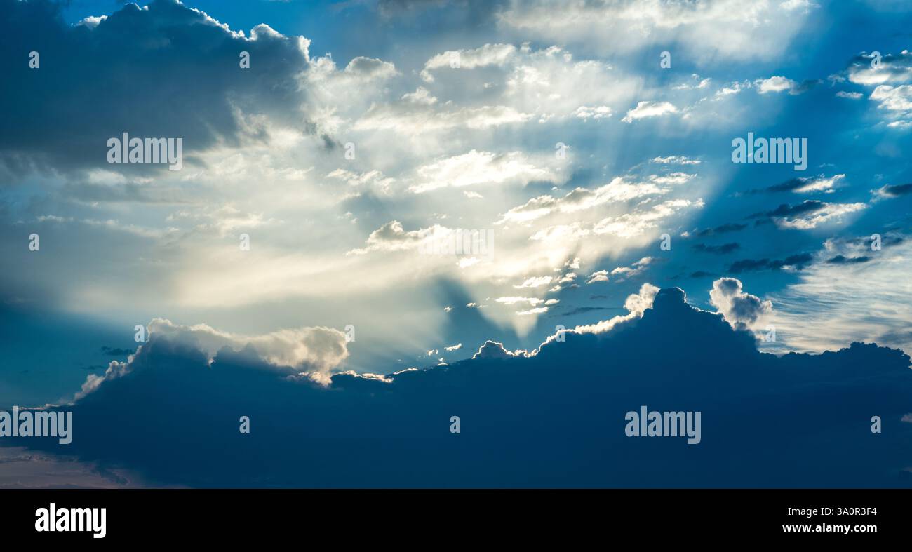 Clouds sky sunset sunlight through hi-res stock photography and images - Alamy