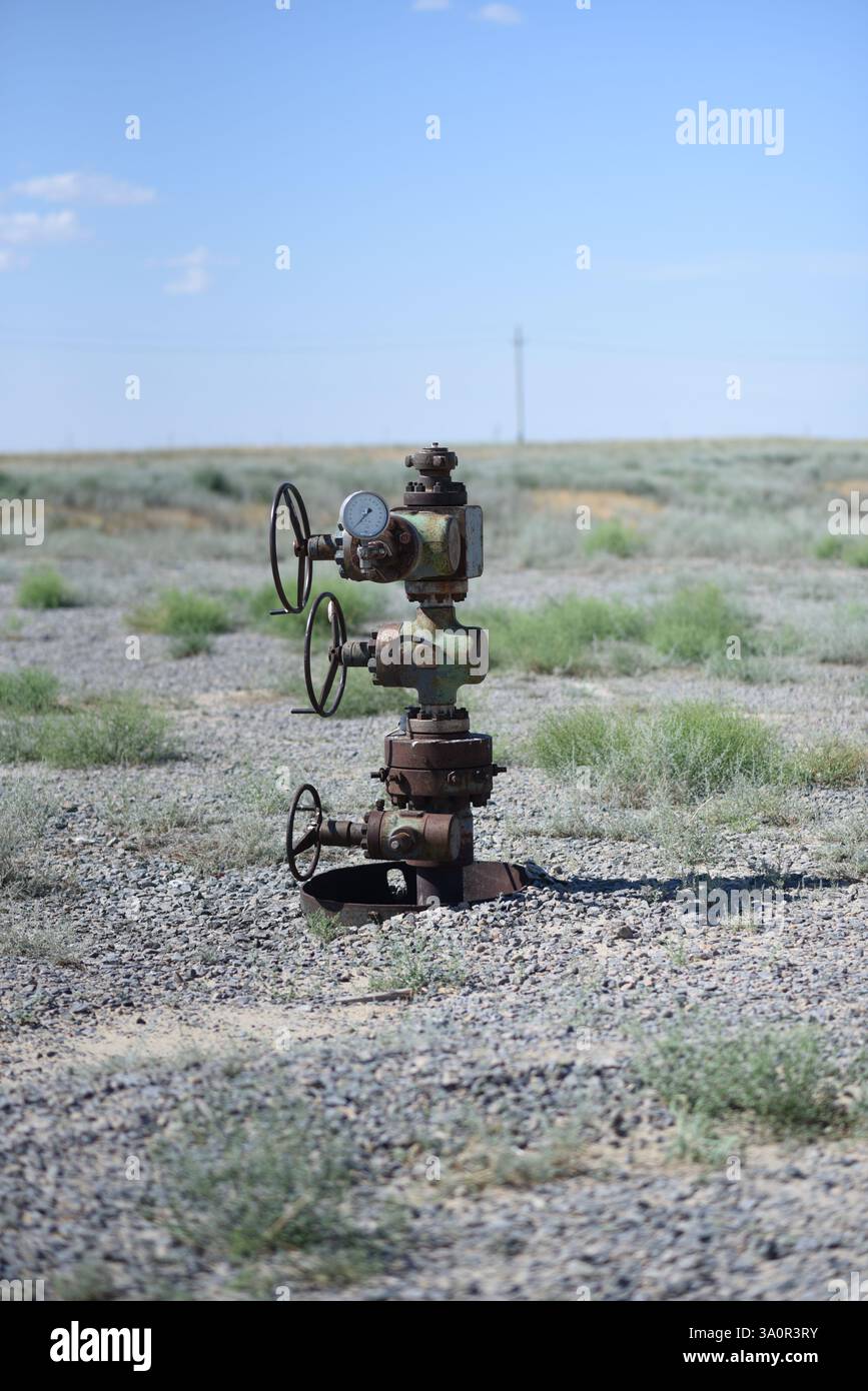 Abandoned Water Production well head Stock Photo - Alamy