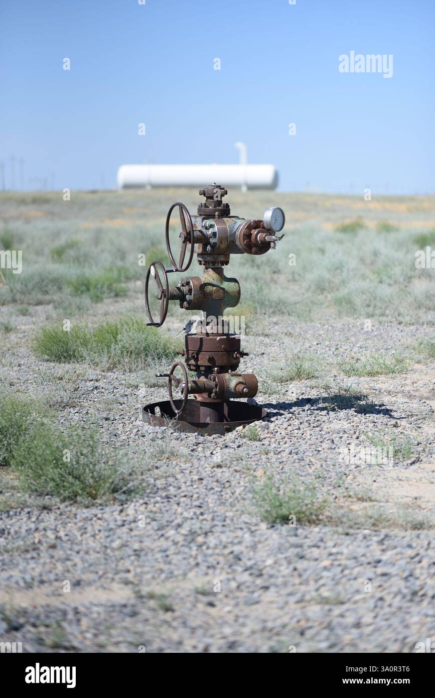 Abandoned Water Production well head Stock Photo - Alamy