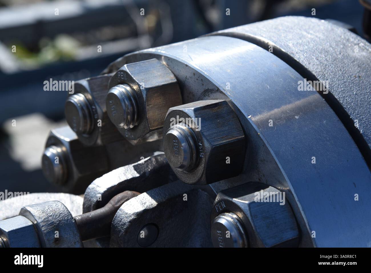 Flow industrial flange hi-res stock photography and images - Alamy