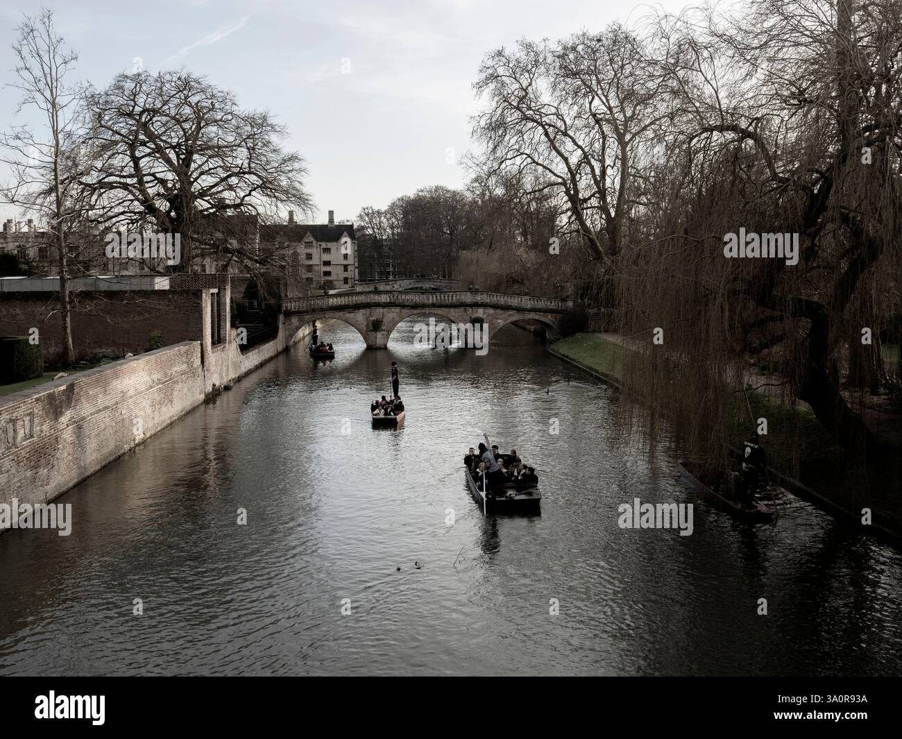 Dusk, Punting on River Cam, Claire Bridge, Oldest Bridge in Cambridge ...