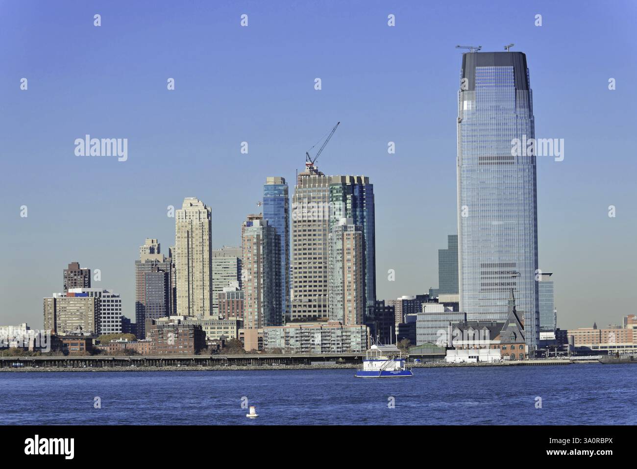 Modern high-rise architecture in New York with a clear skyline, New ...