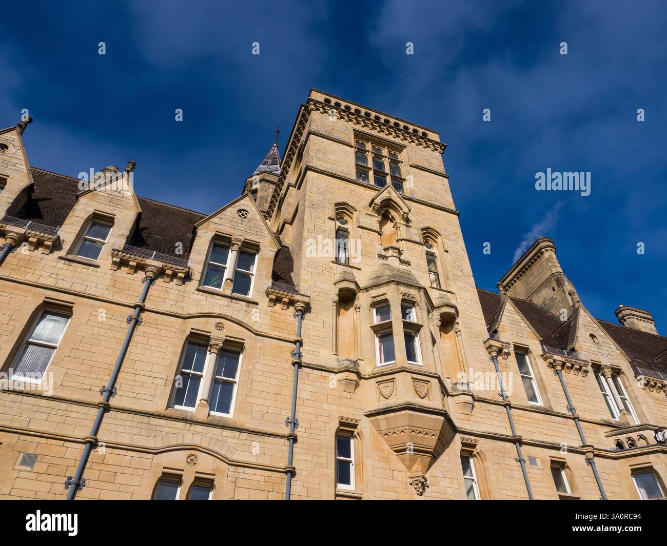 Entrance Gate Tower, Balliol College, University of Oxford, Oxford ...