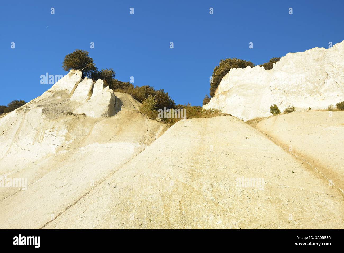 The chalk cliffs of Mons Klint on the Baltic Sea, Mon Island, Denmark ...