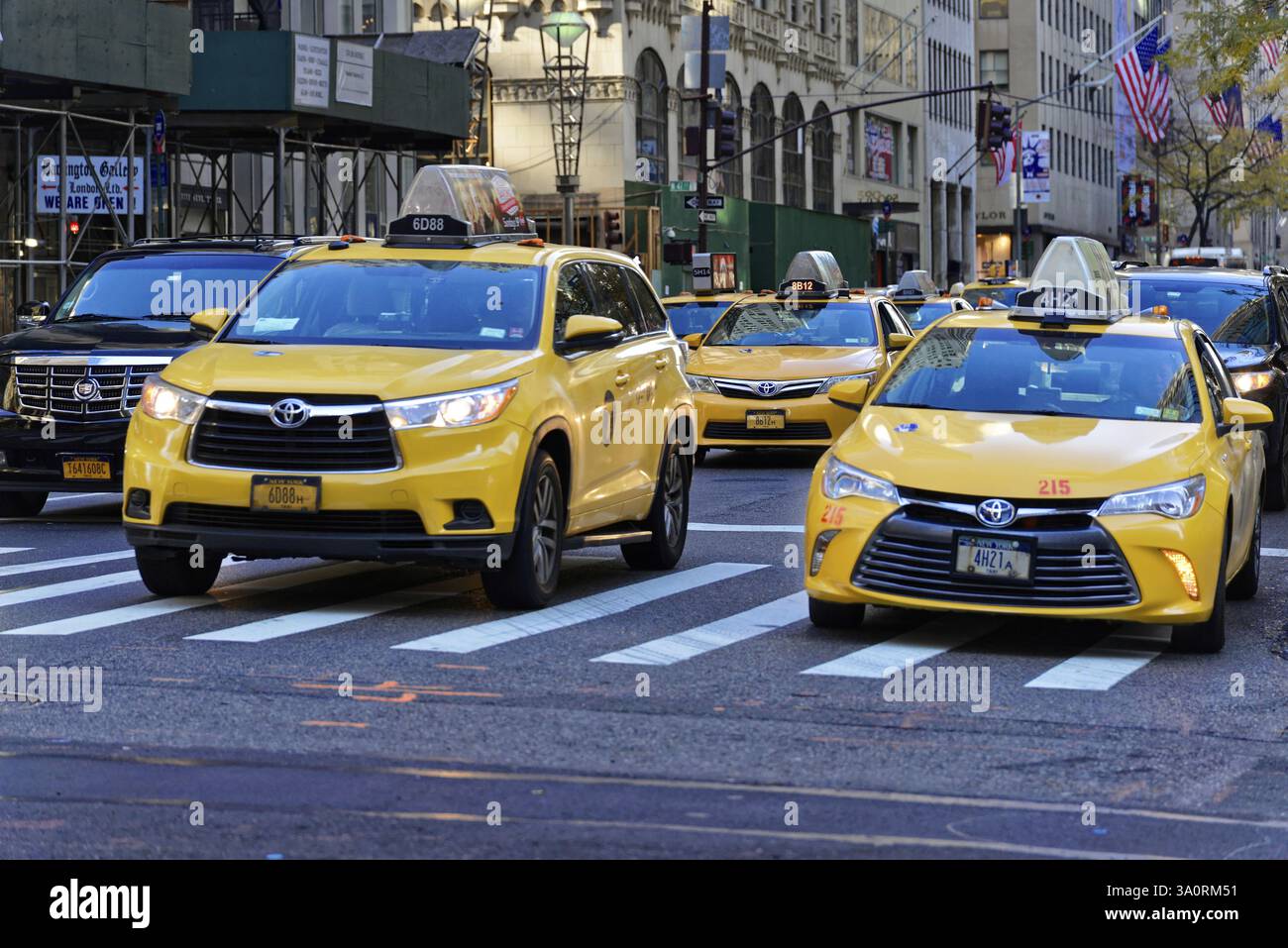 New york transport interchange hi-res stock photography and images - Alamy