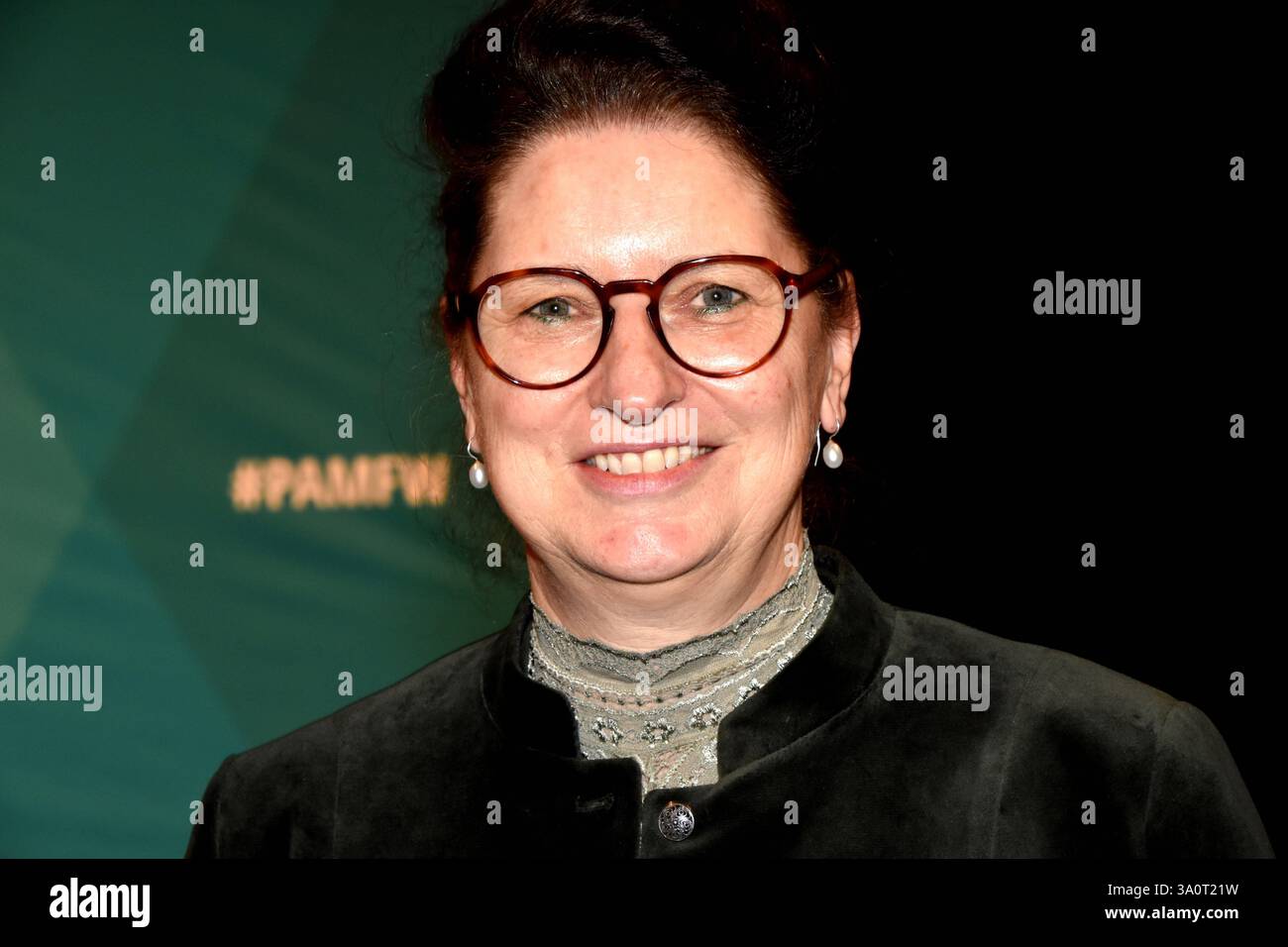 Christine Singer Mdep Freihe Waehler Deggendorf 05-02.2025 Stadt Halle ...