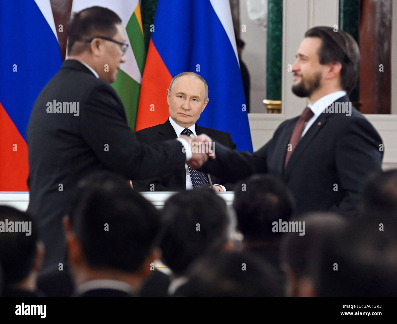 The ceremony of signing documents following negotiations between ...