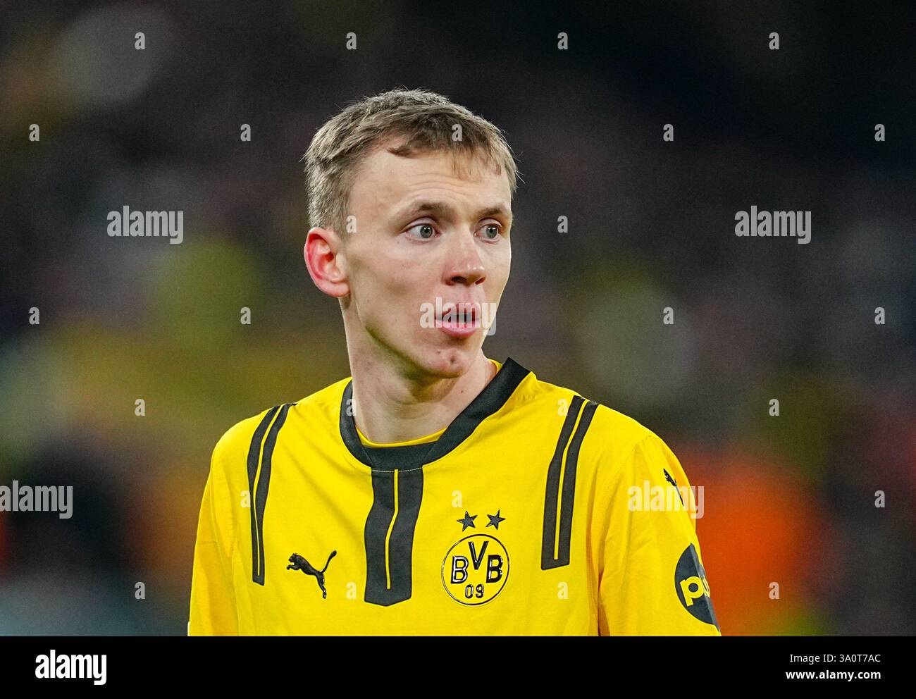 Signal Luna Park, Dortmund, Germany. 04th Mar, 2025. Daniel Svensson of Borussia Dortmund looks ...