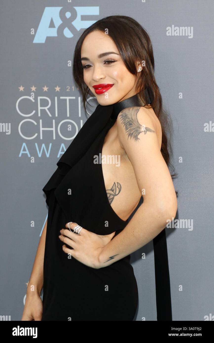 Actress Cleopatra Coleman arrives at the 21st Annual CriticsÕ Choice ...