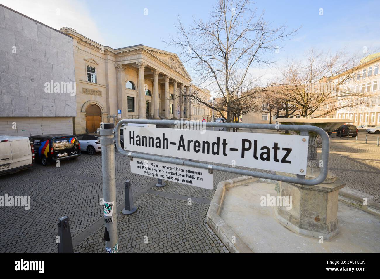 PRODUCTION - 05 March 2025, Lower Saxony, Hanover: A sign "Hannah ...