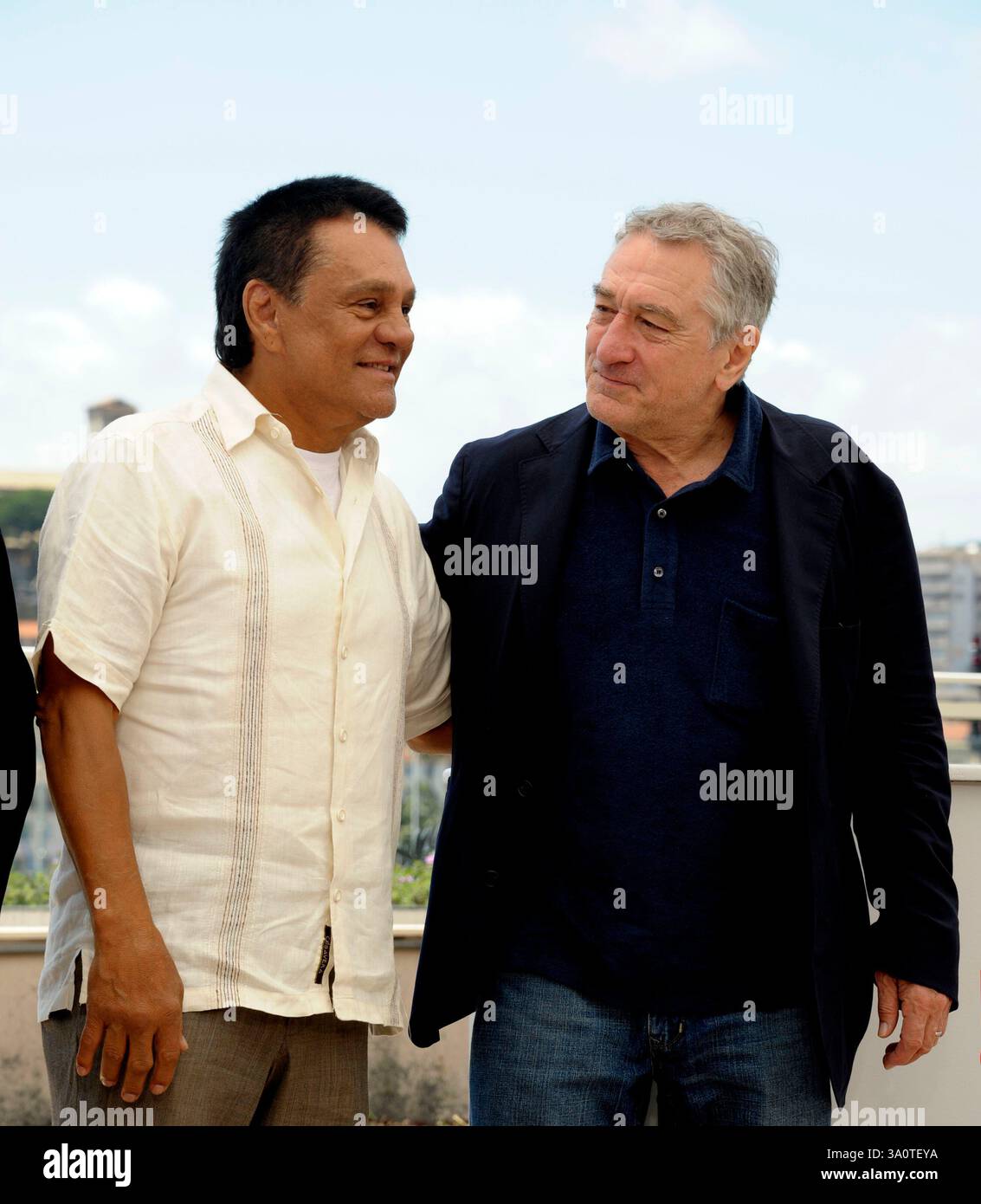 Roberto Duran & Robert De Niro Photocall for HANDS OF STONE at the ...
