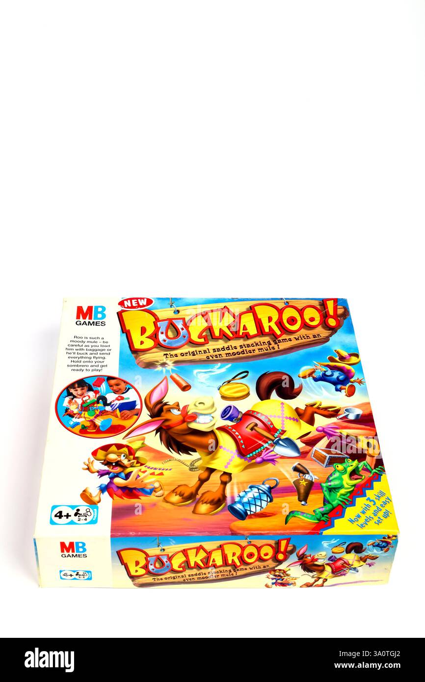 Kids board games hi-res stock photography and images - Alamy