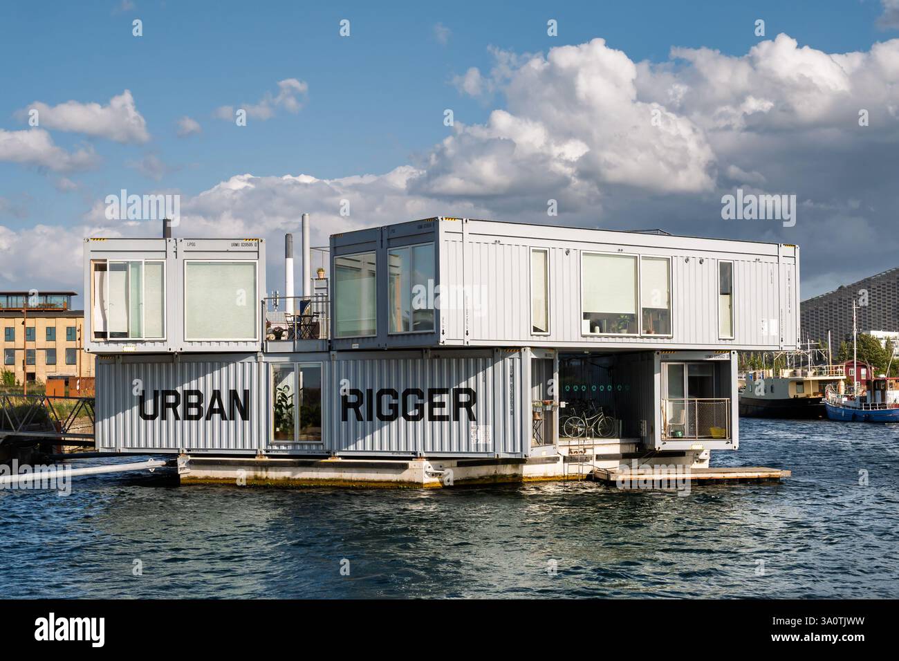 Urban Rigger floating student housing in Copenhagen Harbour, modular ...
