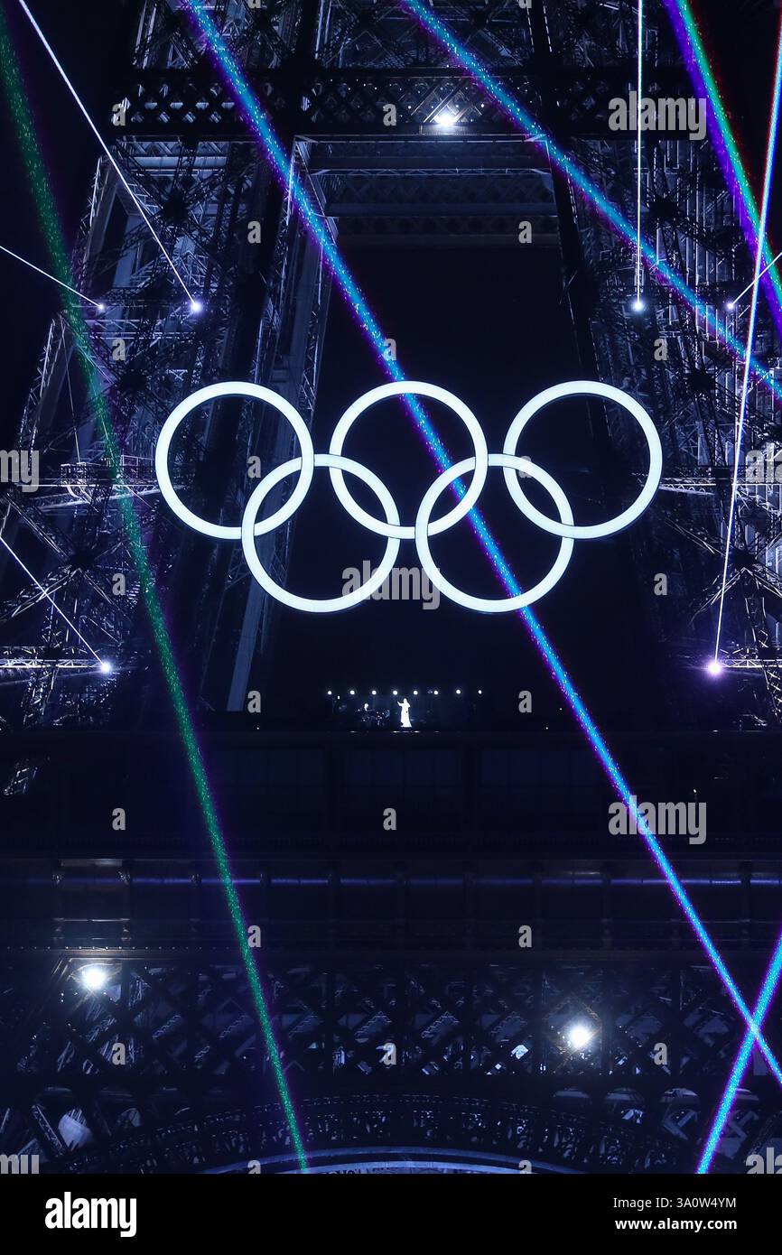 July 26th, 2024 - Paris, France: Canadian Singer Celine Dion performs ...