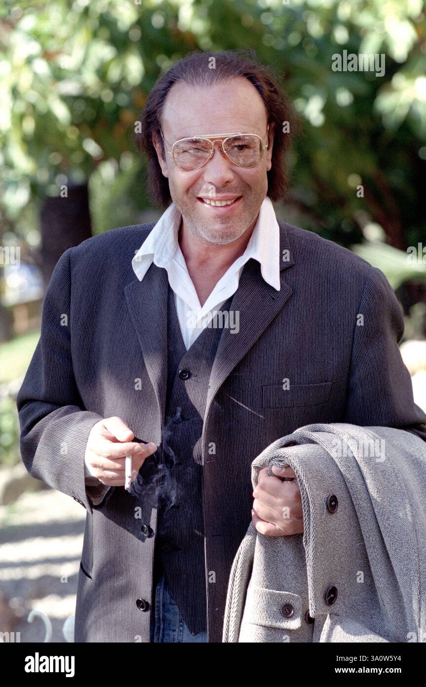 Sanremo Italy 25/02/2000: Antonello Venditti,Italian singer,during the ...