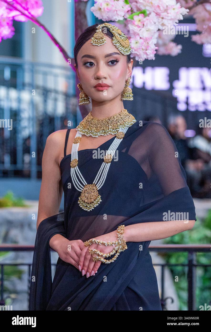 National Asian Wedding Catwalk Show Event London - Indian Wedding ...