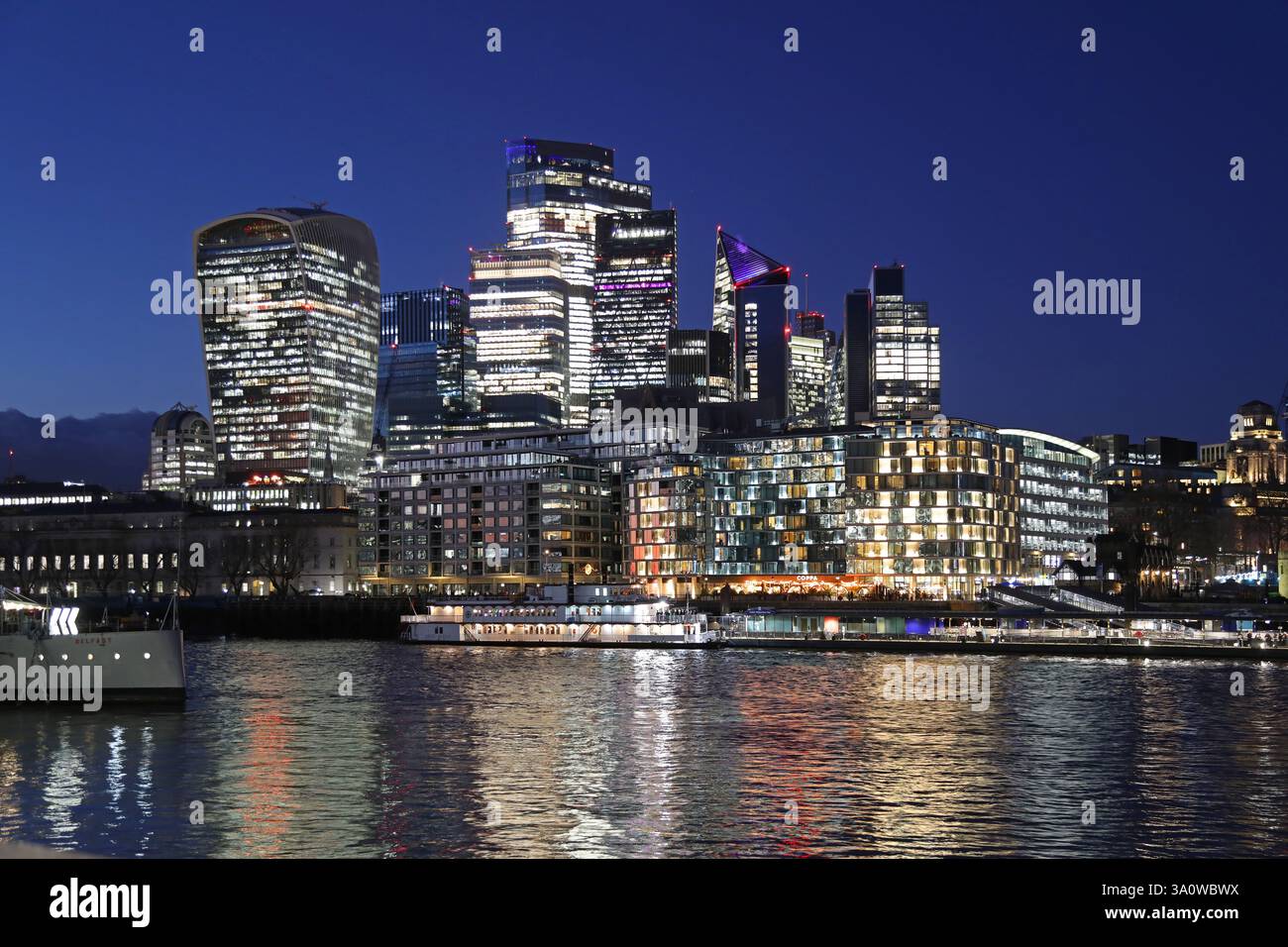 City of London skyline and River Thames at dusk - February 2025. View ...