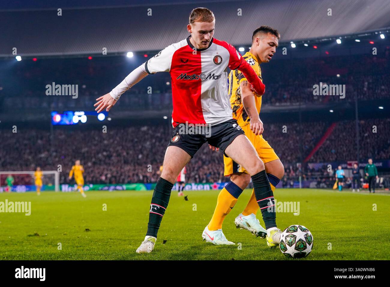Rotterdam, Nederland. 05th Mar, 2025. ROTTERDAM, 05-03-2025, Stadium ...
