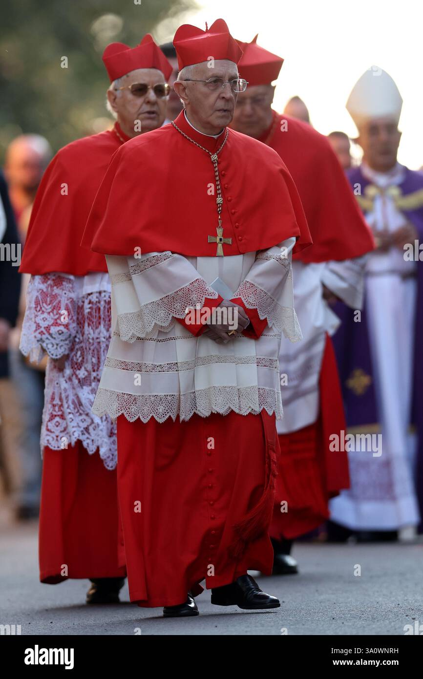 Rome, Italy. 05th Mar, 2025. Rome, Italy 05.03.2025: Cardinal Angelo De ...