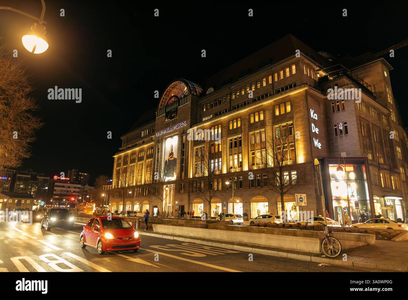 Upscale department store experience hi-res stock photography and images ...