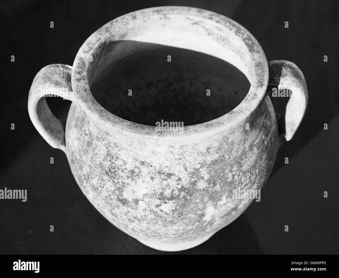 Round pottery vessel Black and White Stock Photos & Images - Alamy