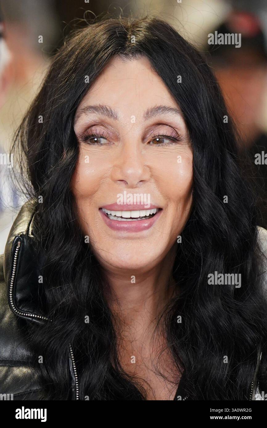 Cher at a public appearance for Cher Visits God s Love We Deliver ...