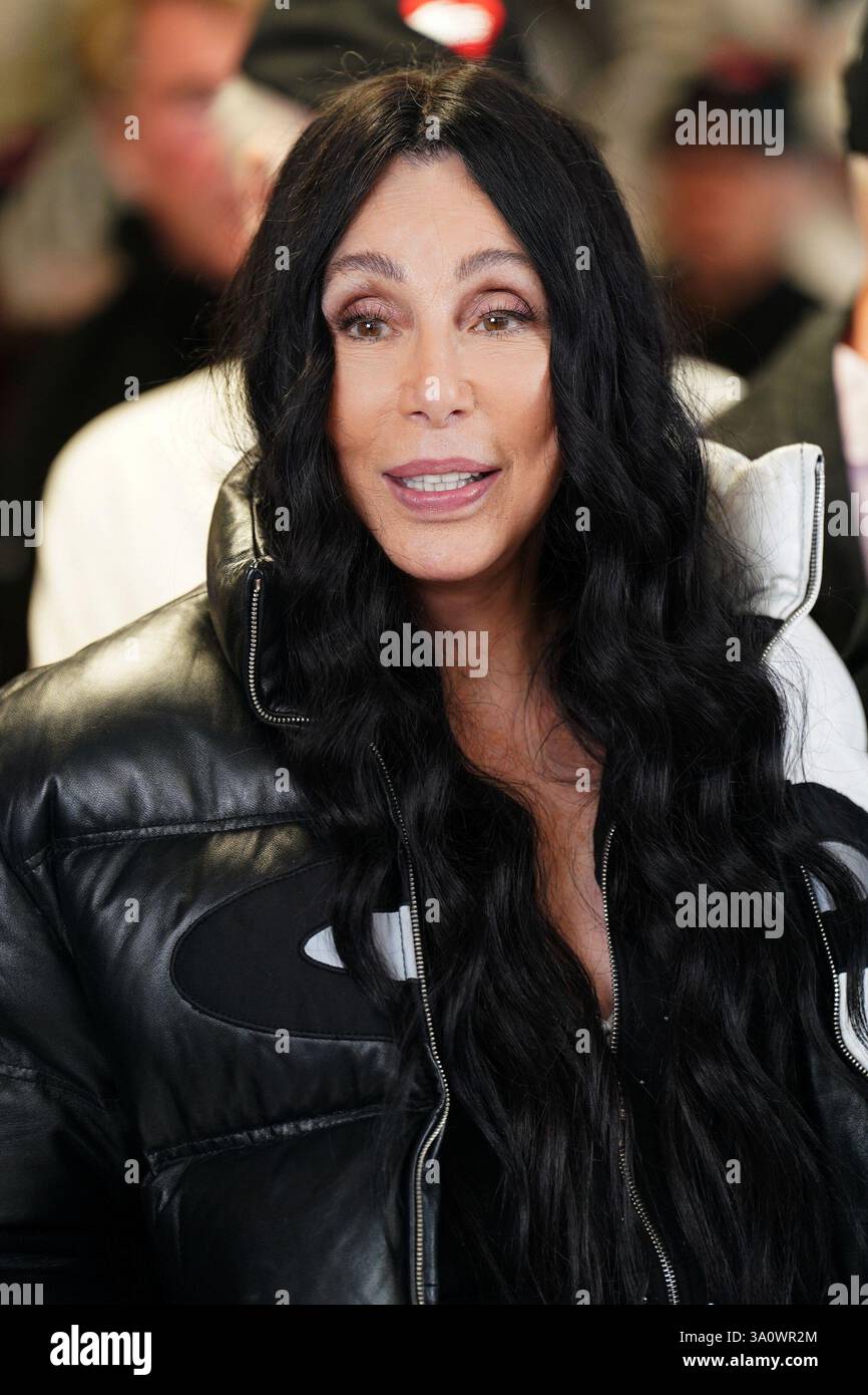Cher at a public appearance for Cher Visits God s Love We Deliver ...