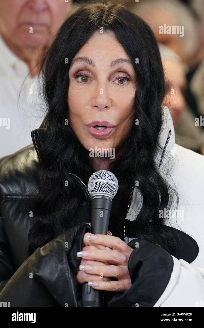 Cher at a public appearance for Cher Visits God s Love We Deliver ...